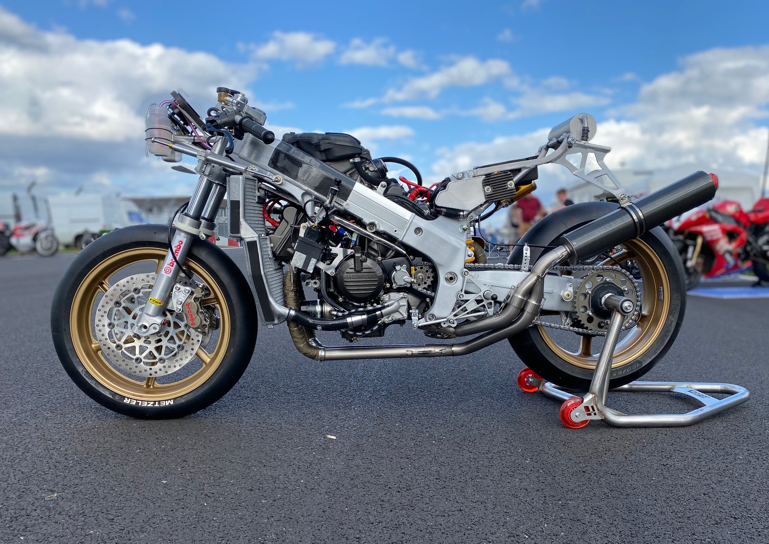 UK RACE SUPPORT – UK Race Support
