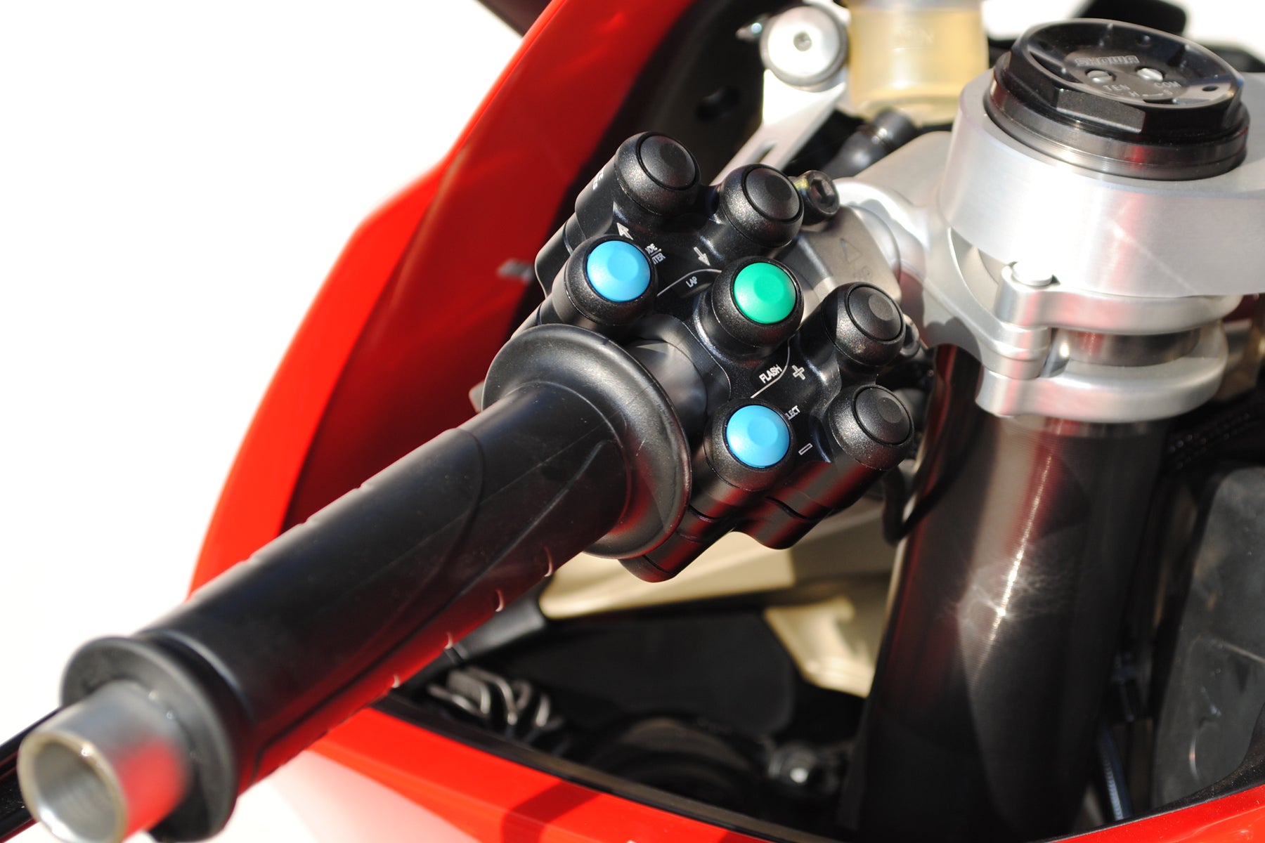 Ducati V4 V4S - 8 way Shell clamp bar mount - race bike handlebar swit ...